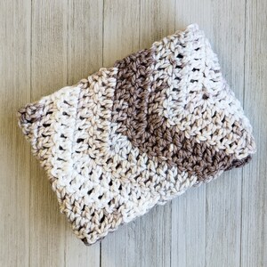 Crochet Infinity Scarf PATTERN - Quick Chevron Infinity Scarf - Circle ...