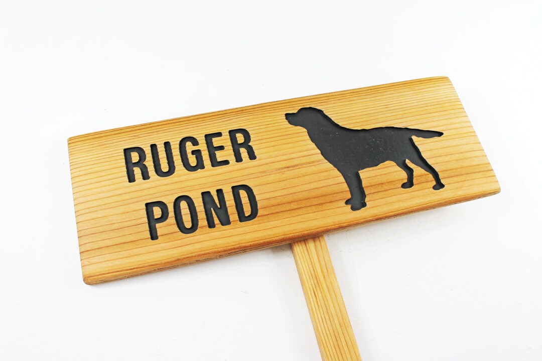 LABRADOR RETRIEVER Cutout Sign, Fetching Area Sign, Backyard Garden ...