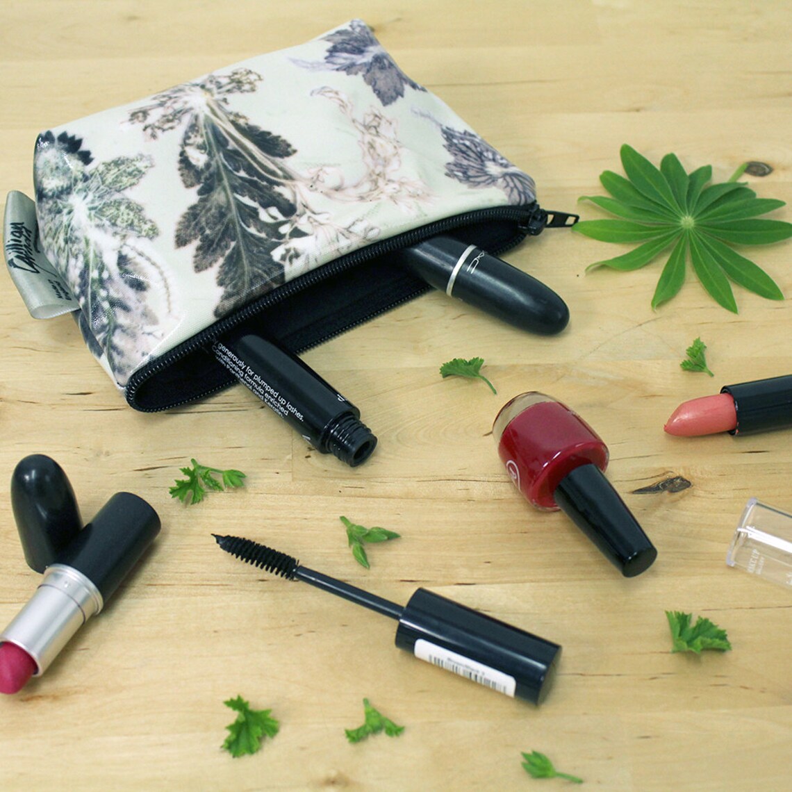 Floral Botanical Design Make up Bag Perfect Family Gift Set - Etsy