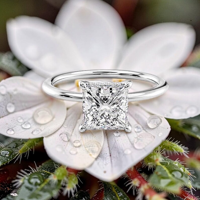 14K Gold Princess Cut Moissanite Diamond Ring, 1 CT 5 X 5 Mm Center ...