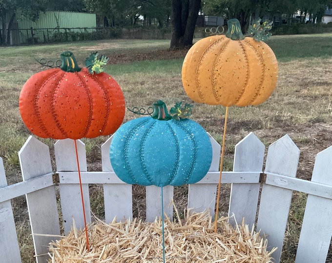 1 Glittery Metal Pumpkin Stake 24" X 9" Blue Orange Yellow Pumpkin ...