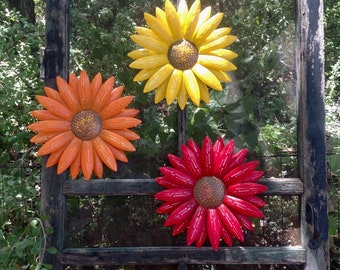 Metal Daisy Wall Decor | Etsy