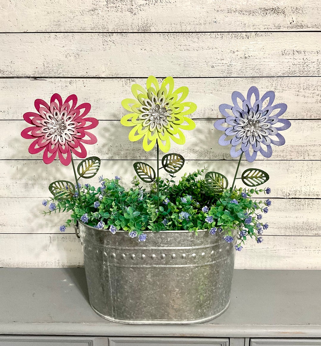 Set of 3 Wiggly Glittered Flower on a Spring Yard Stake 22" X 7 ...
