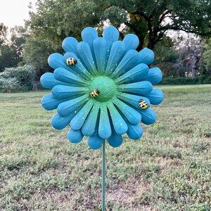 Blue Metal Flower W/bumblebees Yard Stake 36 Tall Hand - Etsy