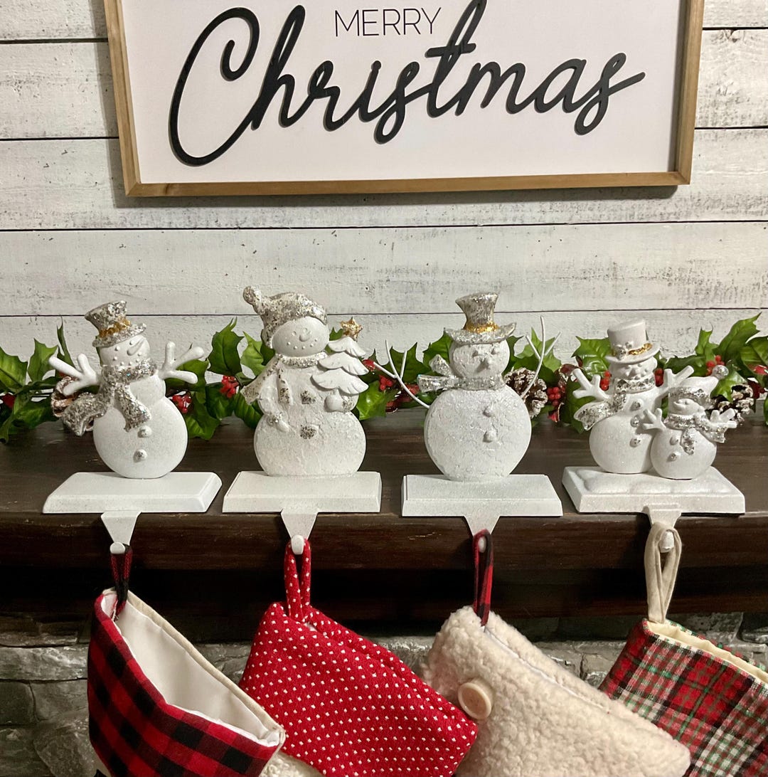 Set of 4 Eclectic Snowmen Group, White W/silver Glistening Snow People ...