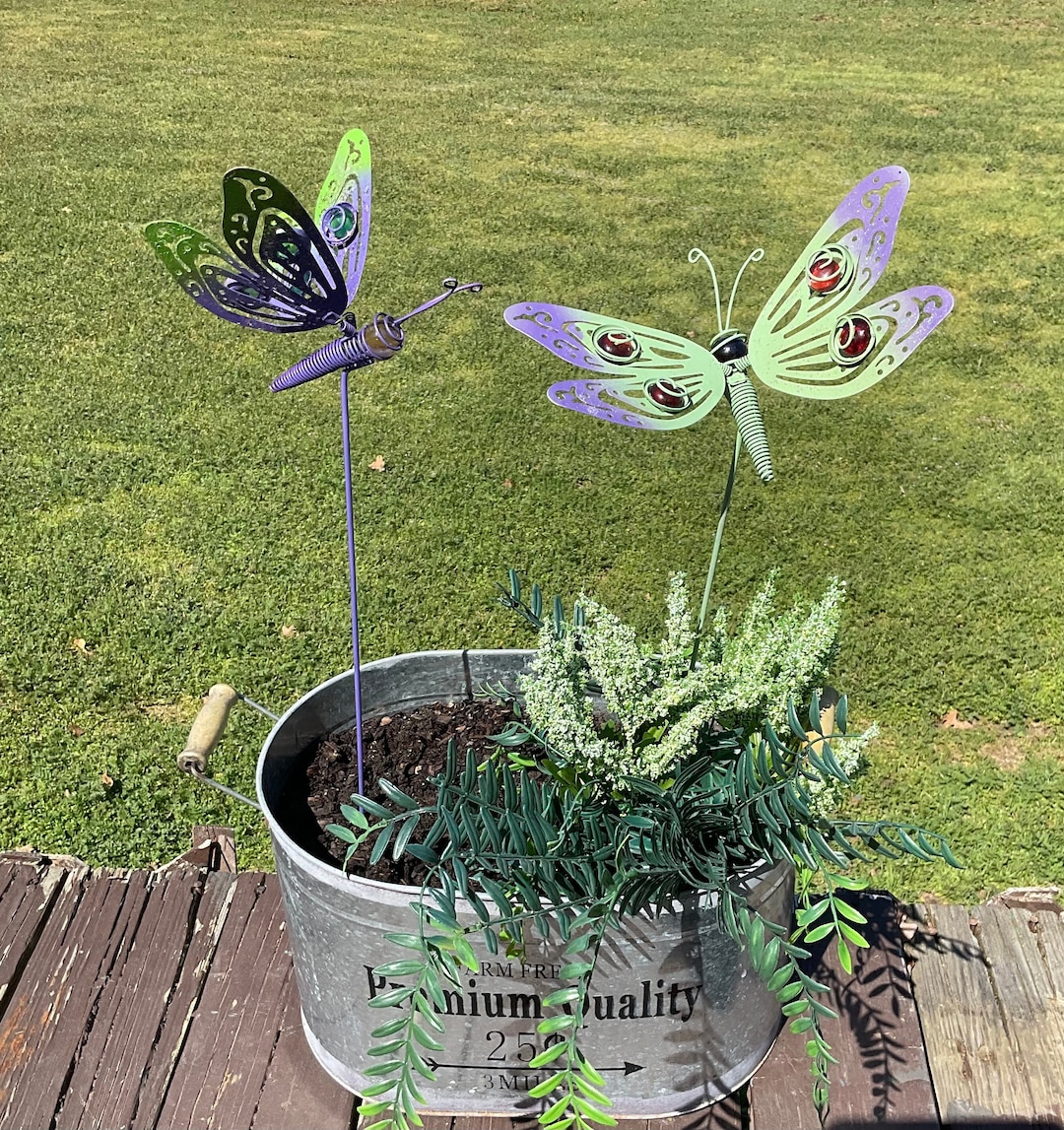 Set of 2 Fluttering Dragonfly Garden Stakes 24 Purple & Green Spring ...