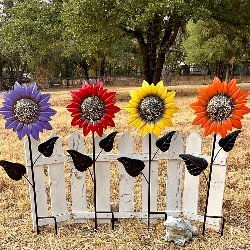 Large Metal Sunflowers - Etsy