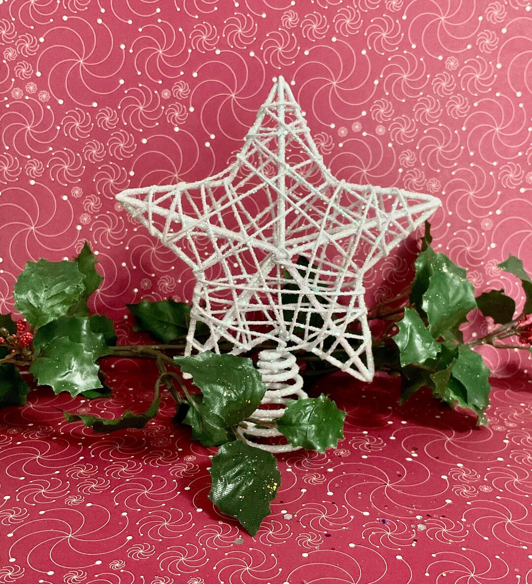 4" Iridescent White Wire Star Tree Topper, White Plump Star Tree Topper ...