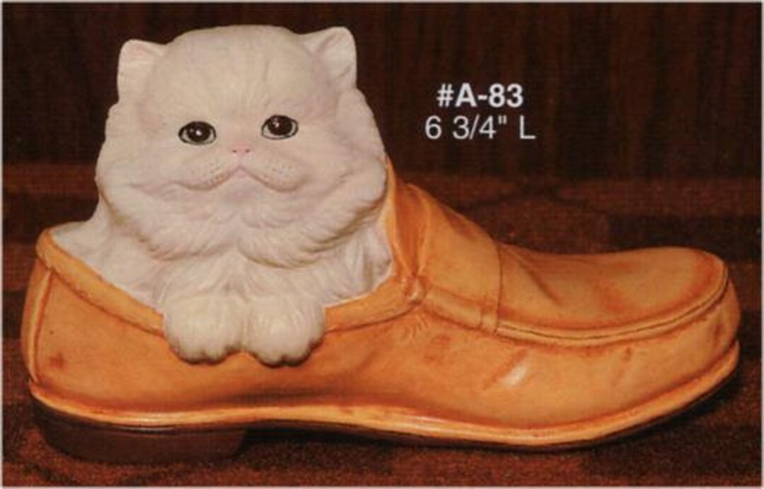 Kitten in a Shoe Ready to Paint.u-painted Ceramic Bisque Cat.unfinished ...