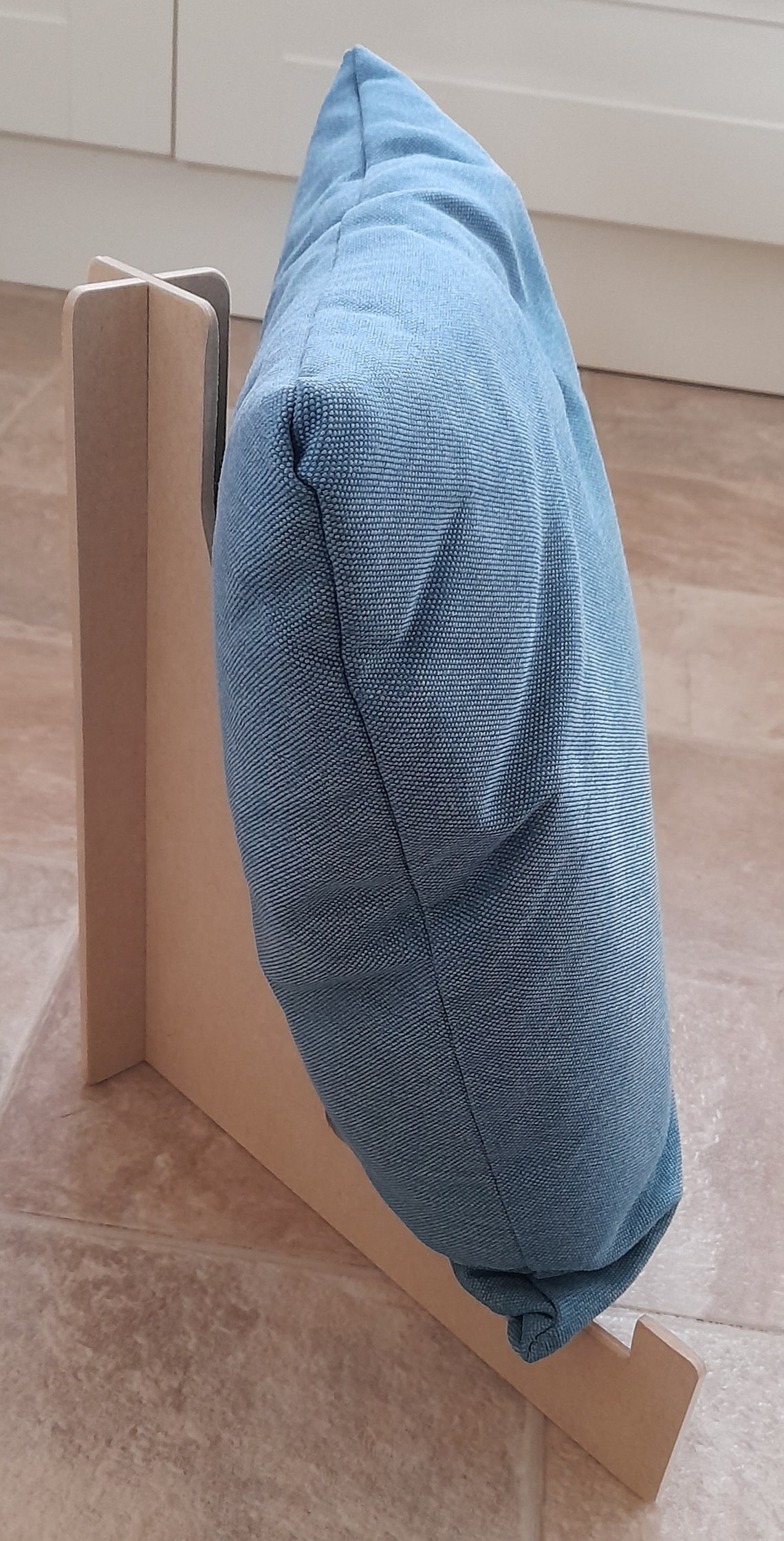 Cushion Display Stand. Flat Packing - Ideal for Craft Fairs & Shop ...