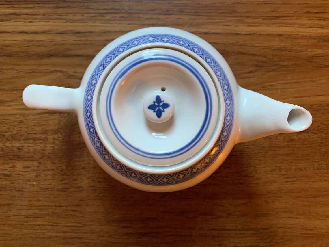 Blue & White Teapot With Lid-individual Tea Pot-unique - Etsy