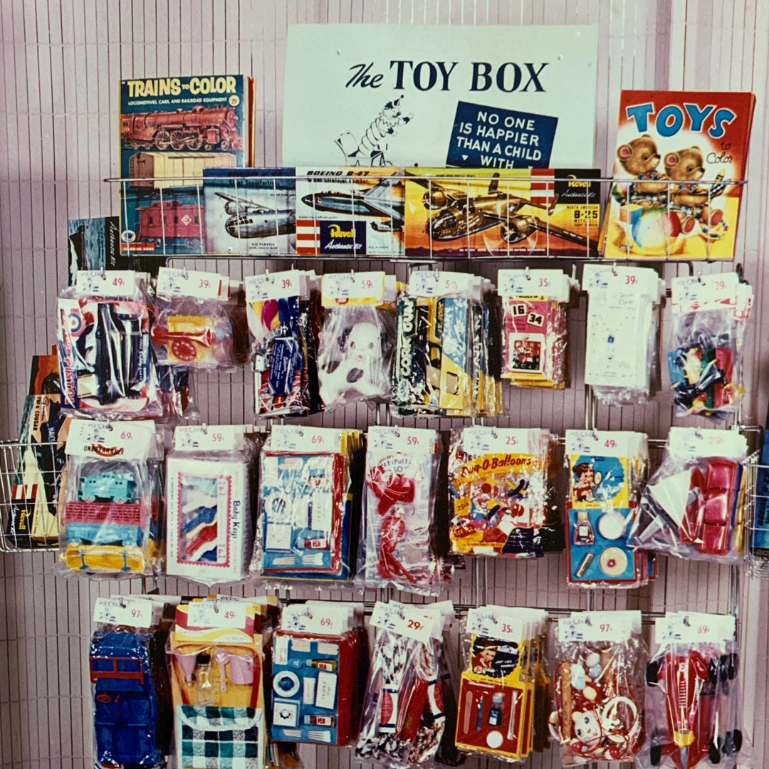 Vintage Photo Toy Display 8 1/2 X 11 - Etsy