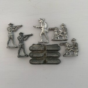 Vintage Soldier Toy Metal Army Men Set of 5 - Etsy