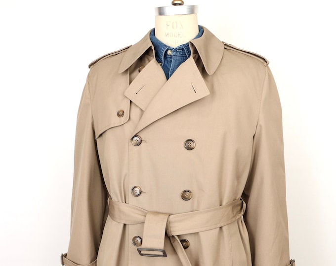 1980s Trench Coat / Double Breasted Tan Khaki Raincoat / Men's Small ...
