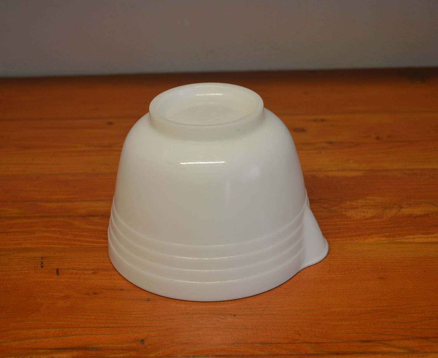 Vintage Pyrex Hamilton Beach Small Milk Glass Mixer Mixing Bowl ...