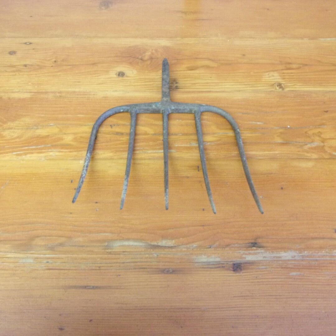 Antique Cast Iron Pitch Fork Head - Etsy