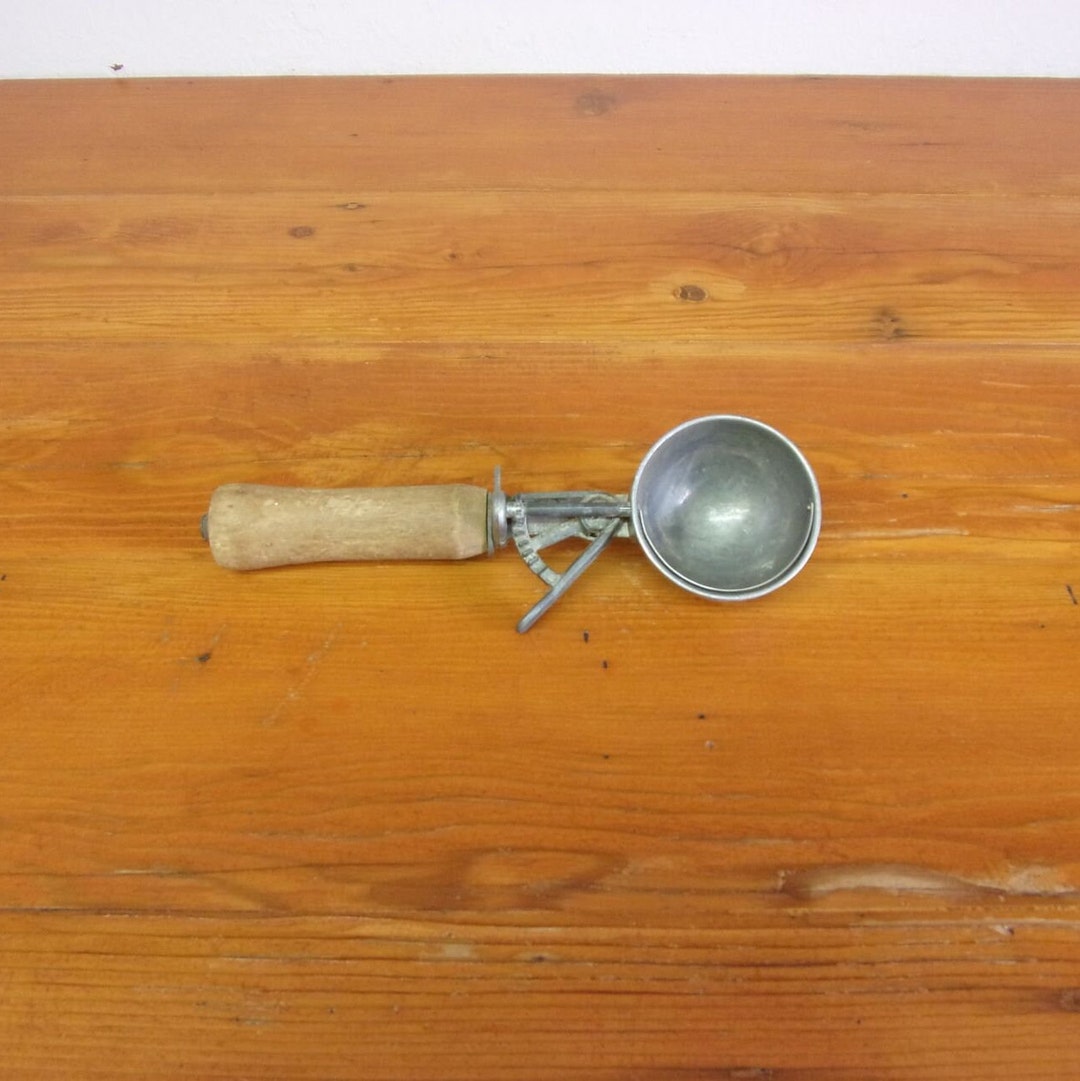 Vintage Nevco Japan Ice Cream Scoop - Etsy