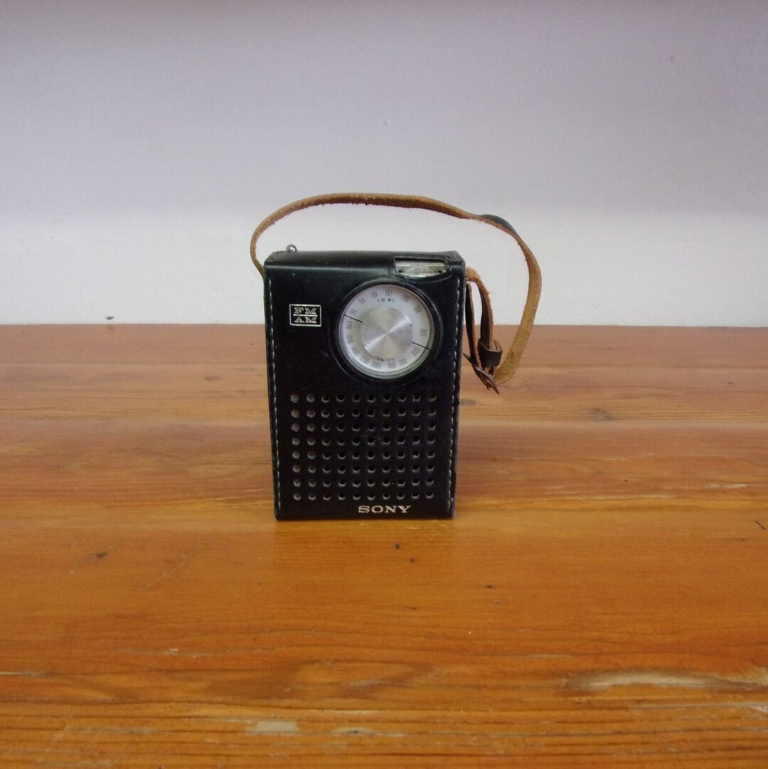 Vintage AM FM Sony 8 Transistor Radio TFM850W - Etsy