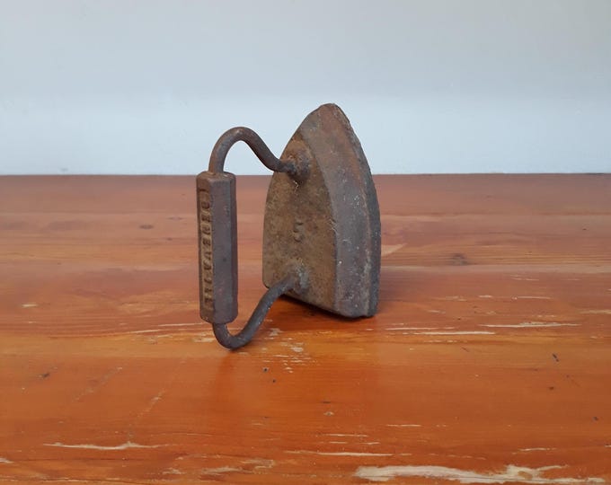 Antique Geneva ILL 5 Sad Iron - Etsy