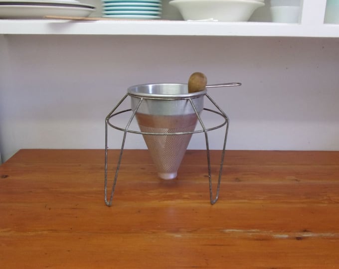 Vintage Kitchen Craft Canning Sieve Cone Shaped Strainer Colander With ...