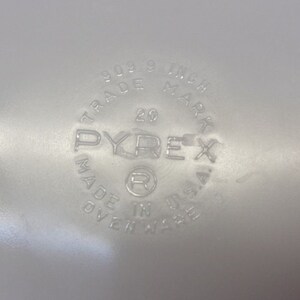 Vintage Pyrex Lime Green 9 Inch Pie Plate WE001 - Etsy