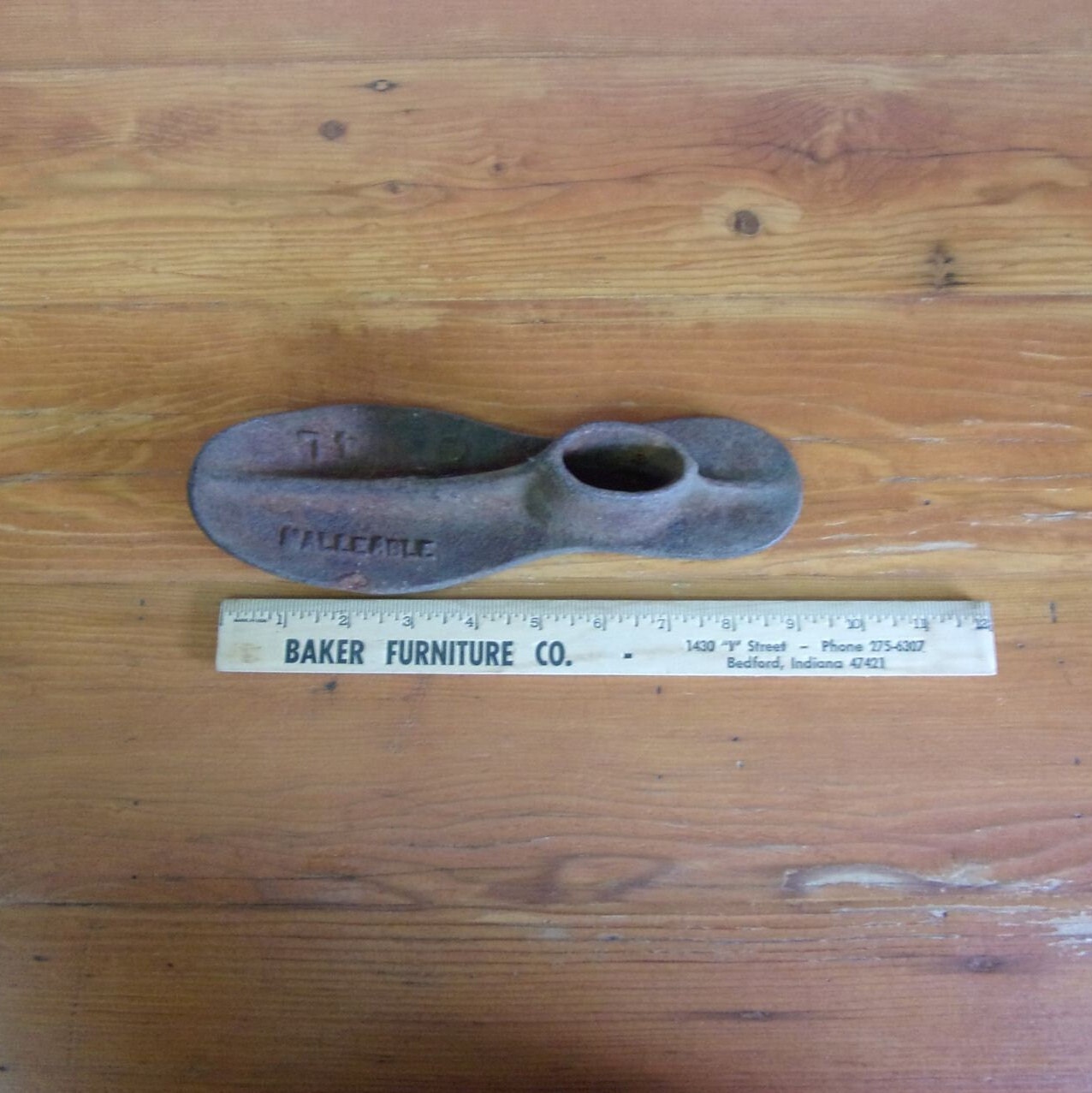 Antique Cast Iron Shoe Form Malleable 4 L - Etsy
