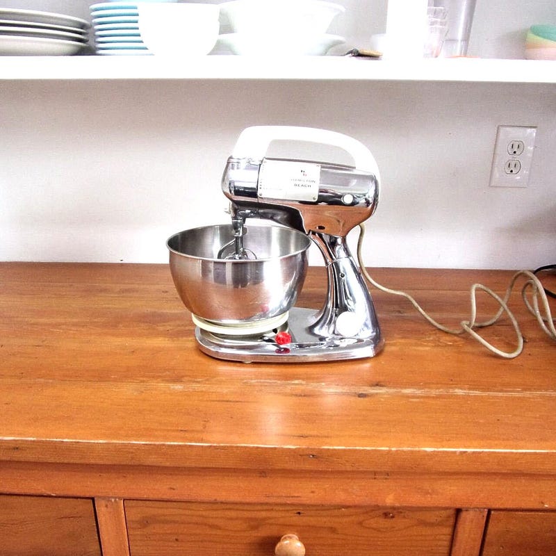 Vintage Stand Mixer - Etsy