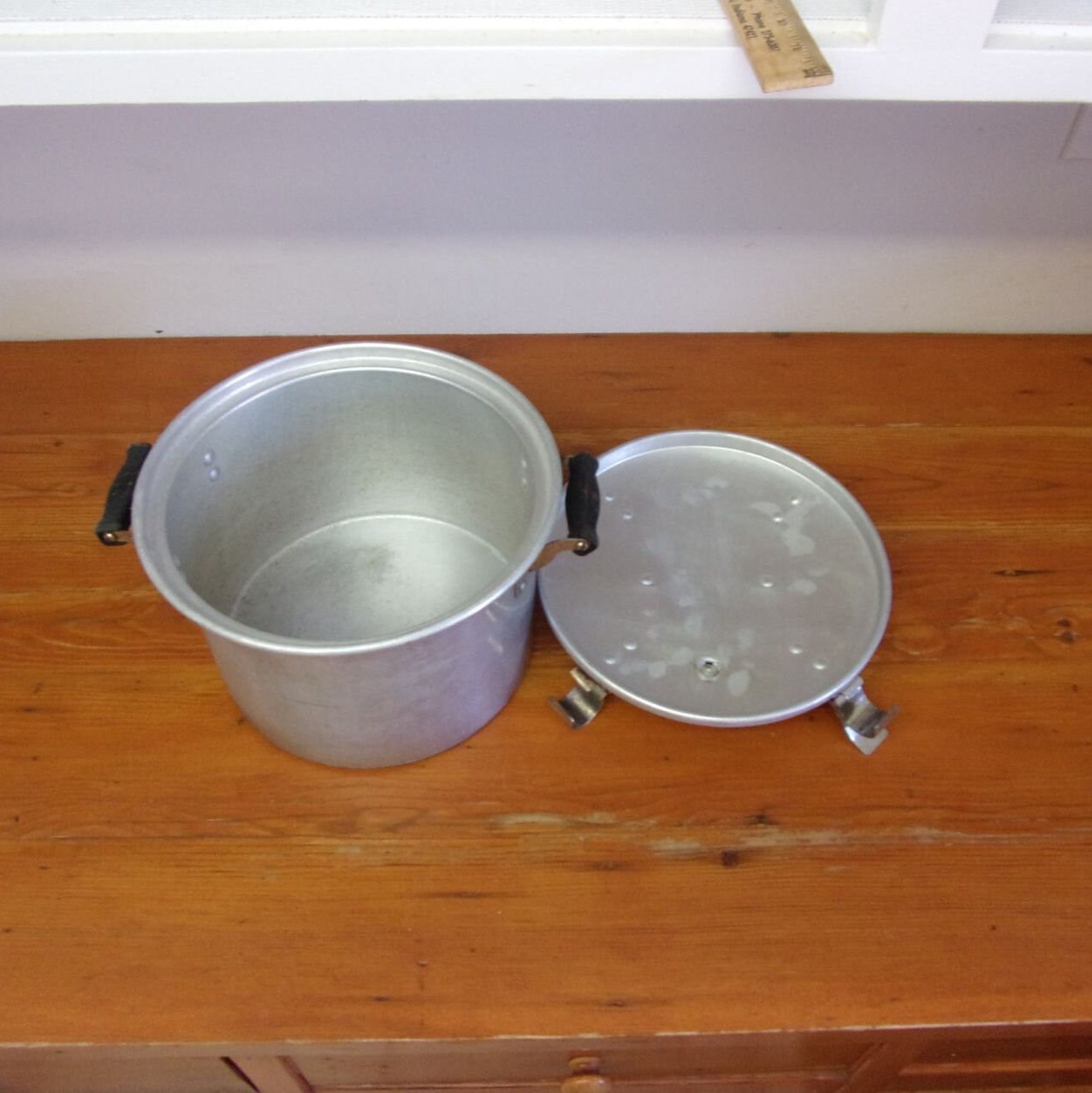 Antique West Bend the Waterless Cooker American Seven Quart Pressure ...