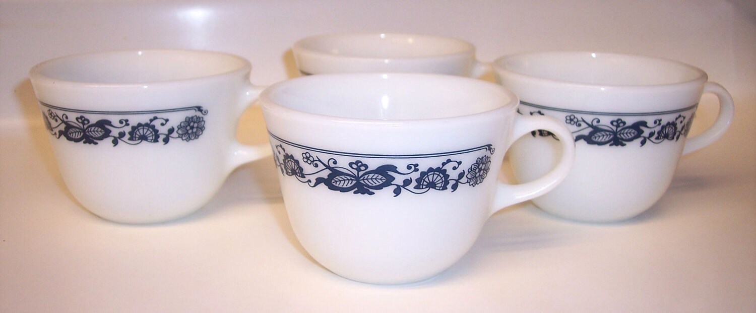Vintage Pyrex Old Town Blue Tea Cups Set Onion Blue Dishes Mugs 001WE ...