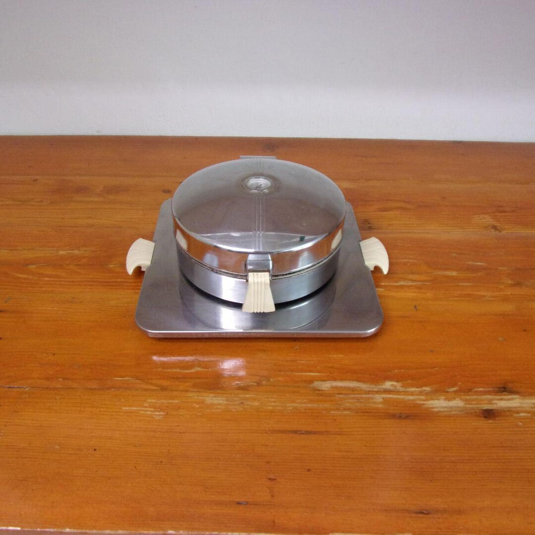 Antique Vintage Chrome Waffle Iron With White Handles Square Base 004 ...