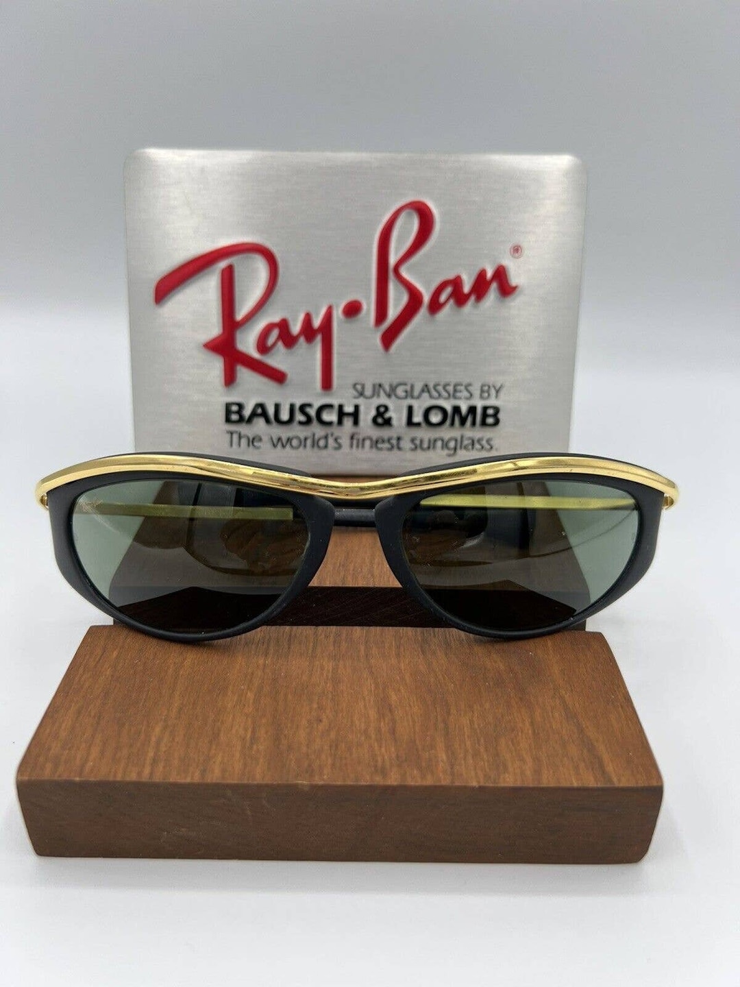 VINTAGE B&L Ray Ban W1975 Sleek Black/gold Curved Olympian 5 Sunglasses ...