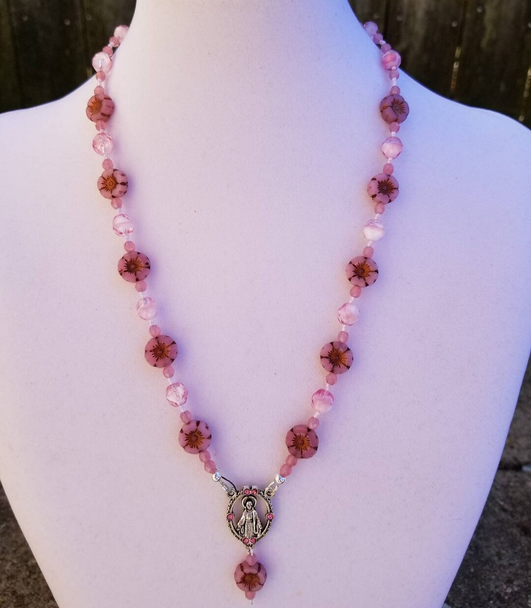 Light Pink Czech Glass Hibiscus Flower Beaded Bleased Mother Necklace ...