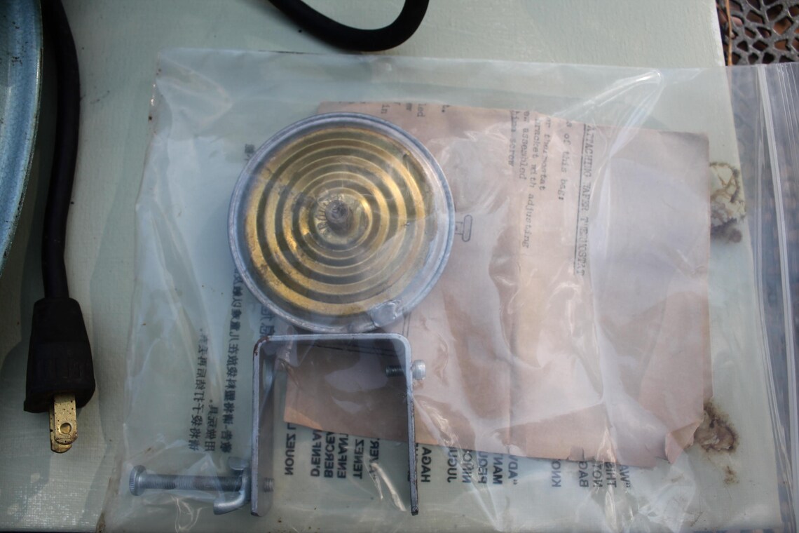 Vintage NOS Chick Brooder Lamp - Etsy