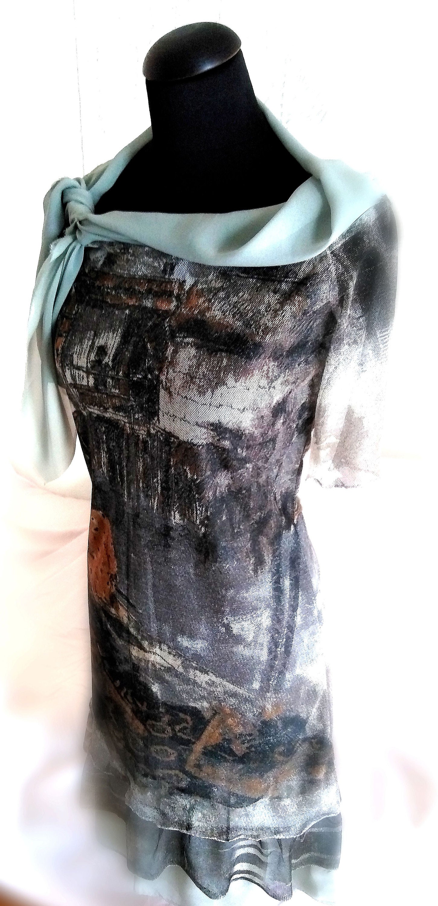 Grey Layered Dress,wide Silk Collar Printed Knee Dress With Love Story ...