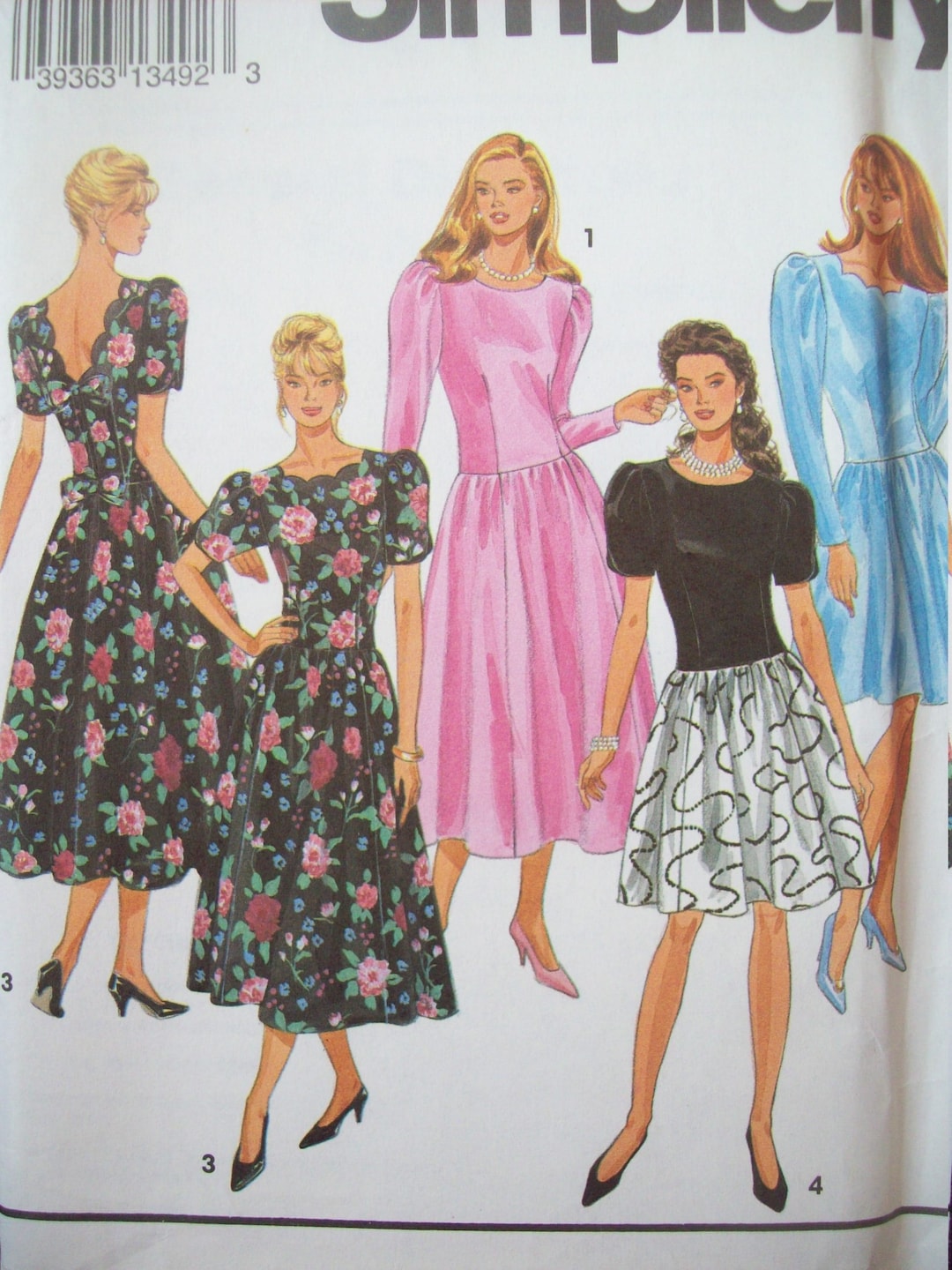 Vintage Simplicity Pattern 8178 Full Skirt, Semi Fitted Bodice Dress ...
