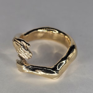 Handmade 9ct Gold Hug Ring: Friendship Cuddle Ring - Etsy