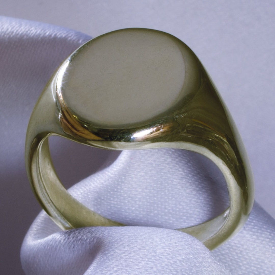 9ct Yellow Gold Signet Ring, Organic Oval Style - Etsy