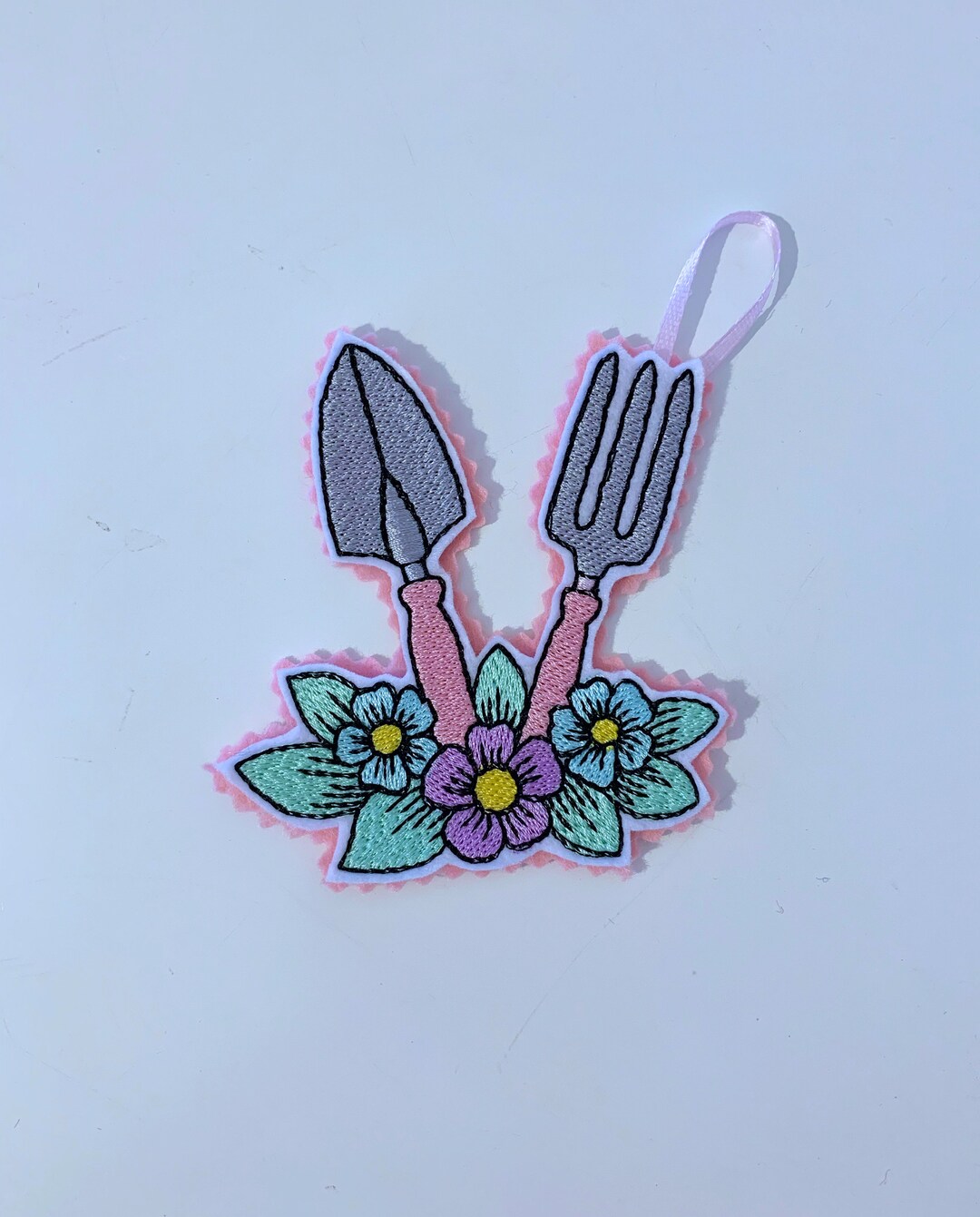 Pink Garden Tools Trowel Fork Decoration / Gift Tag / Twig Tree Hanger ...