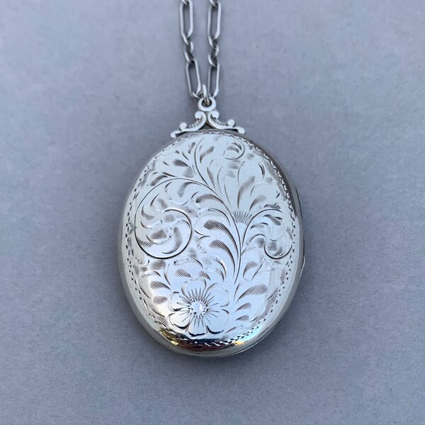 Extra Large Locket - Etsy