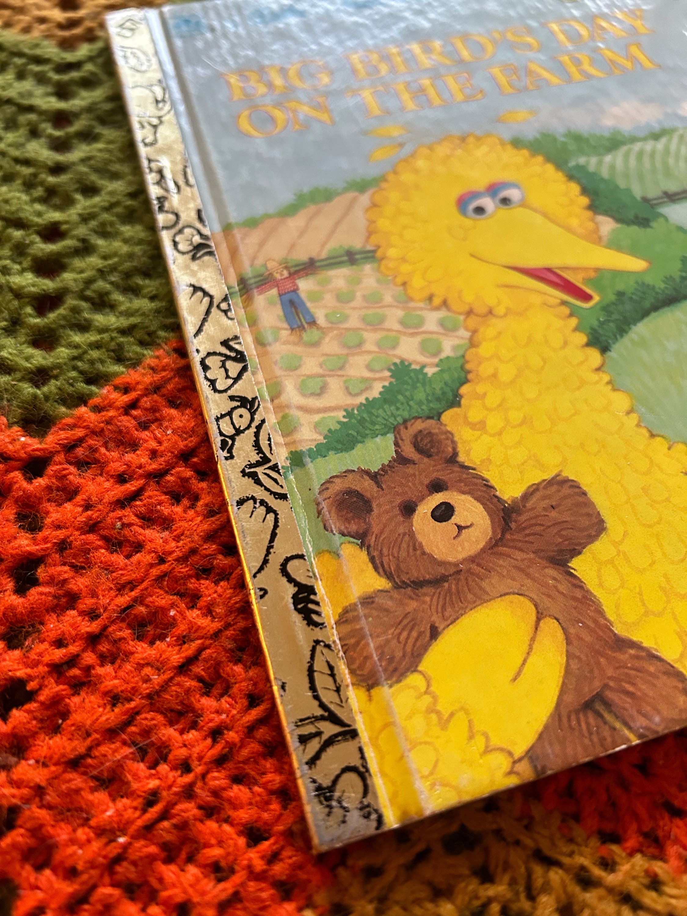 Vintage 1985 Big Bird's Day on the Farm Little Golden Book Sesame ...