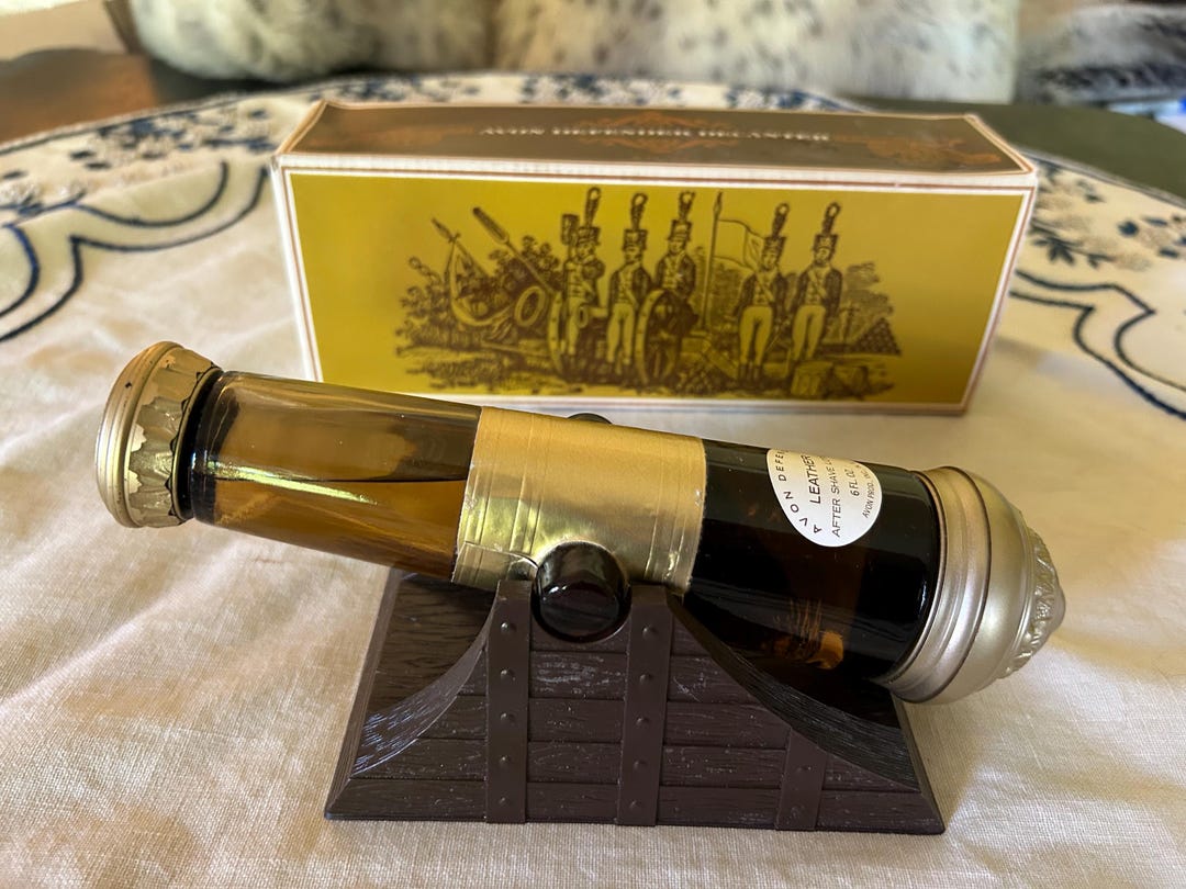 Vintage Avon "defender" Canon Cologne Bottle Decanter in Box Leather After Shave 6 Fl Oz - Etsy