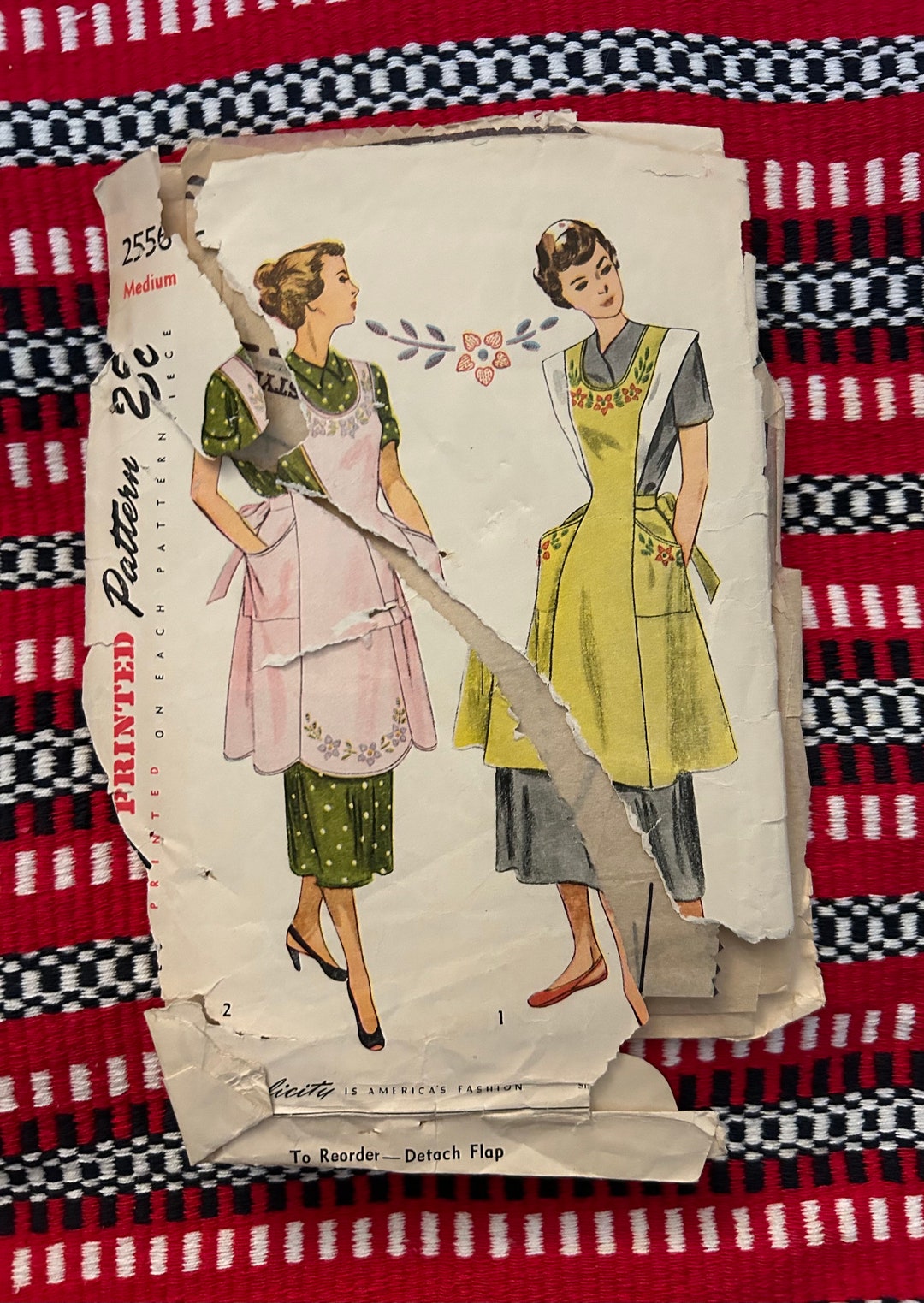 Vintage 1948 Simplicity Sewing Pattern 2556 Misses' Bib Apron With ...