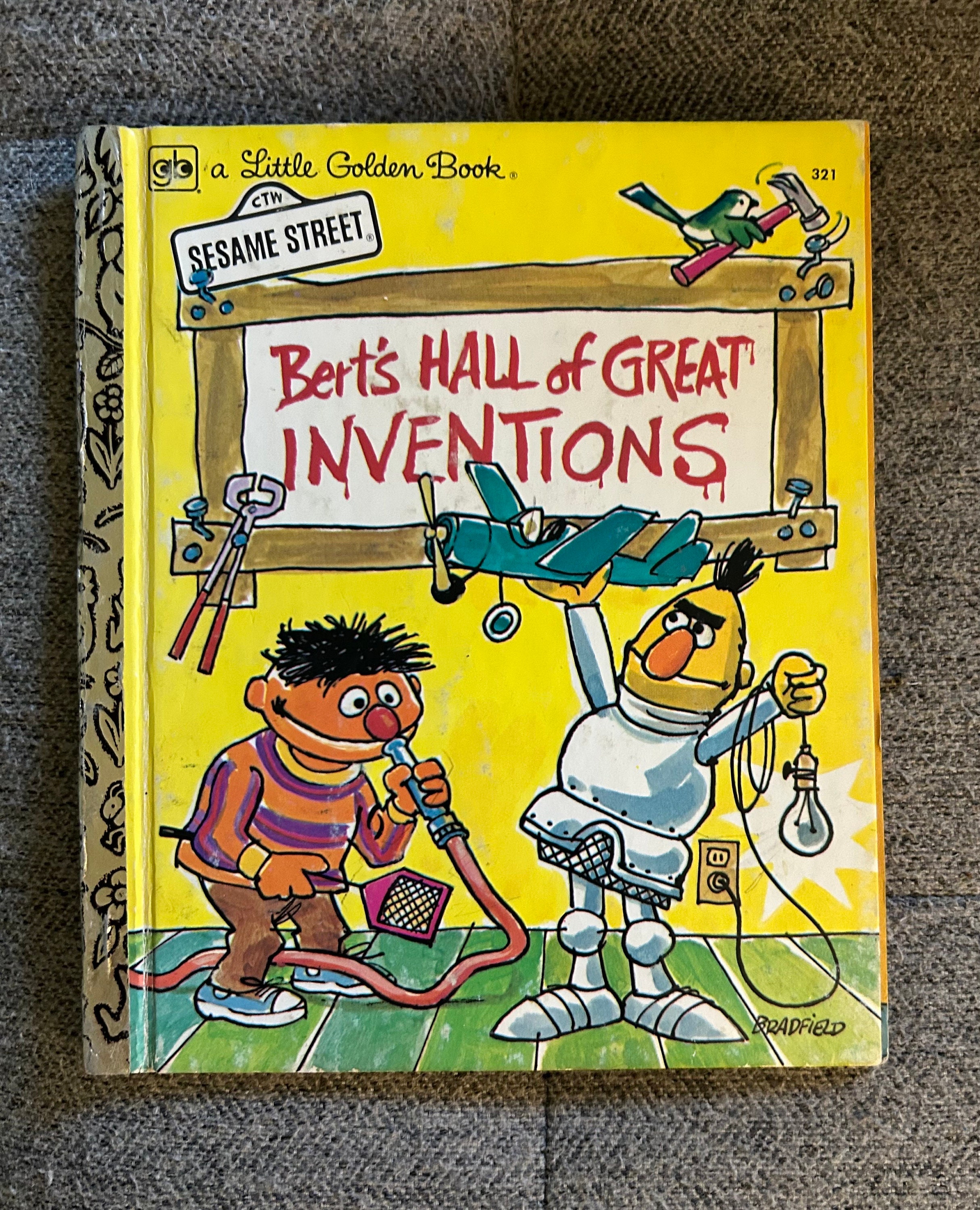 Vintage 1977 Bert's Hall of Great Inventions Sesame Street Little ...