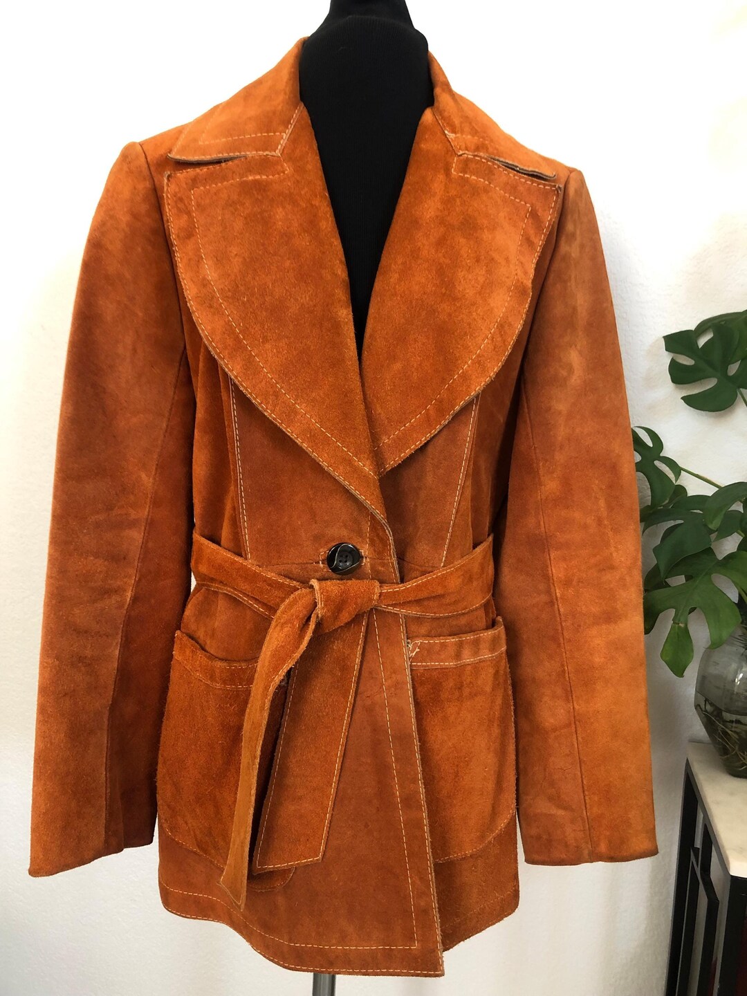 Vintage 1970s Rust Spiced Pumpkin Wide Collar Contrast Stitching Suede ...