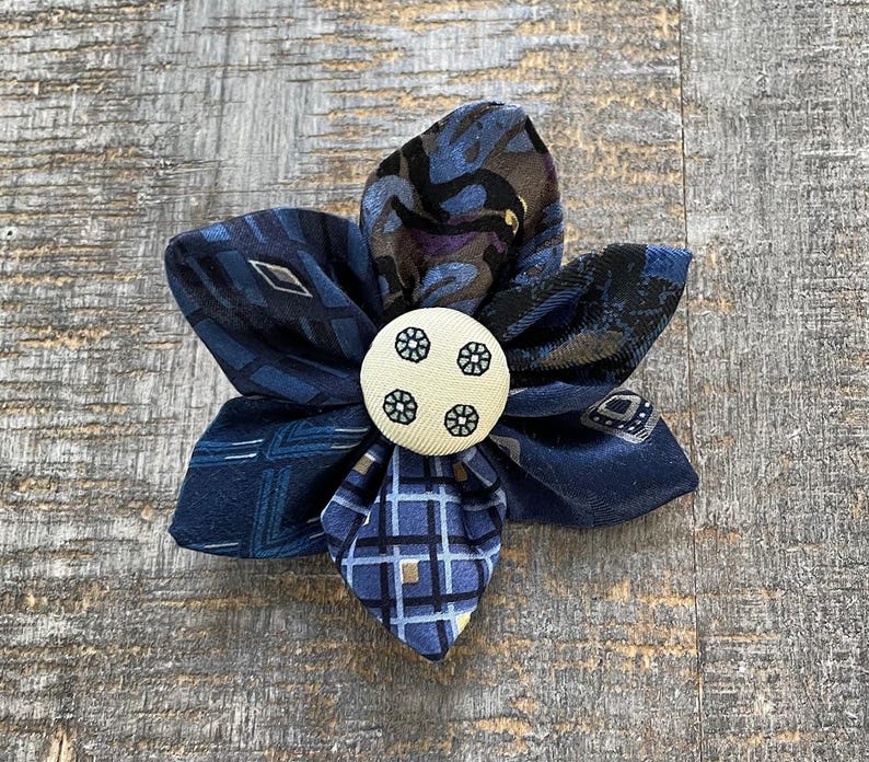 Upcycled Silk Tie Flower Pin – Handmade Boutonniere - Etsy