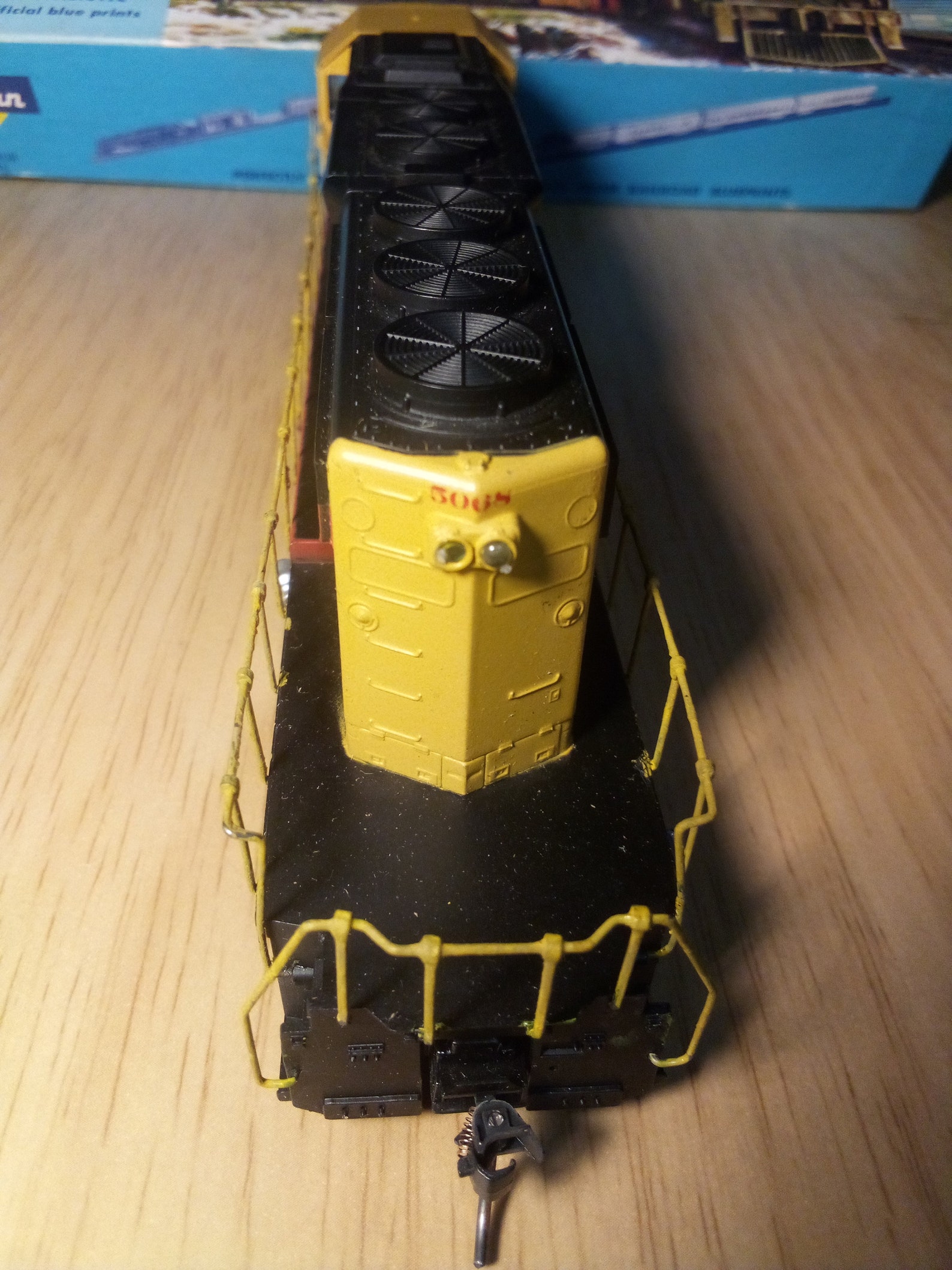 Athearn SD 40-2 HO Scale Diesel Road Locomotive #5068 - Etsy