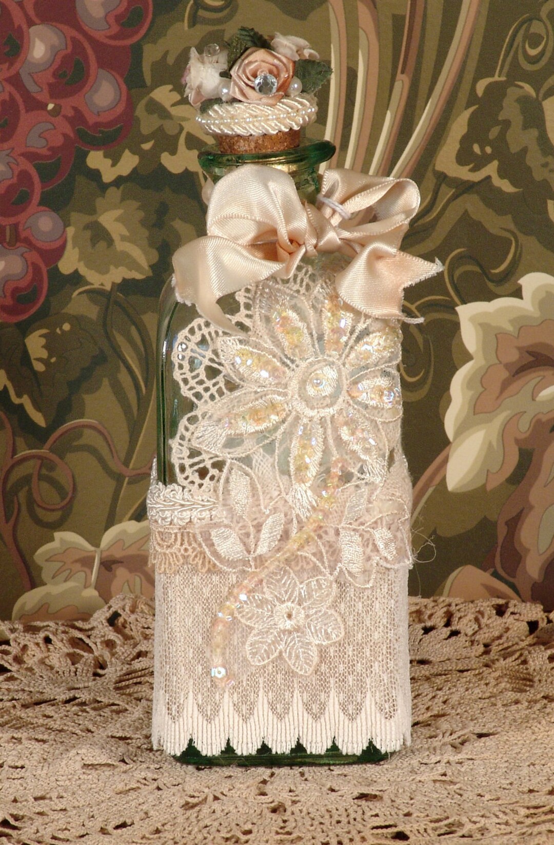 Victorian Perfume Bottle / Keepsake - Vintage Style - Etsy
