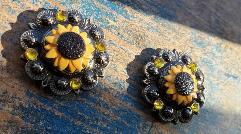 Sunflower Conchos, Sunflower Tack, Sunflower Concho Set, Floral Concho ...