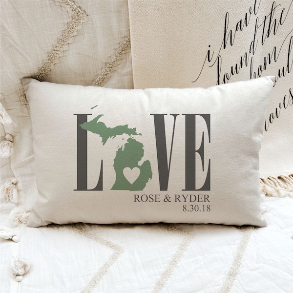 Michigan Pillow - Etsy