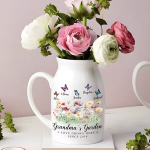 Custom Grandma's Garden Flower Vase, Custom Grandkid Name Flower Vase ...